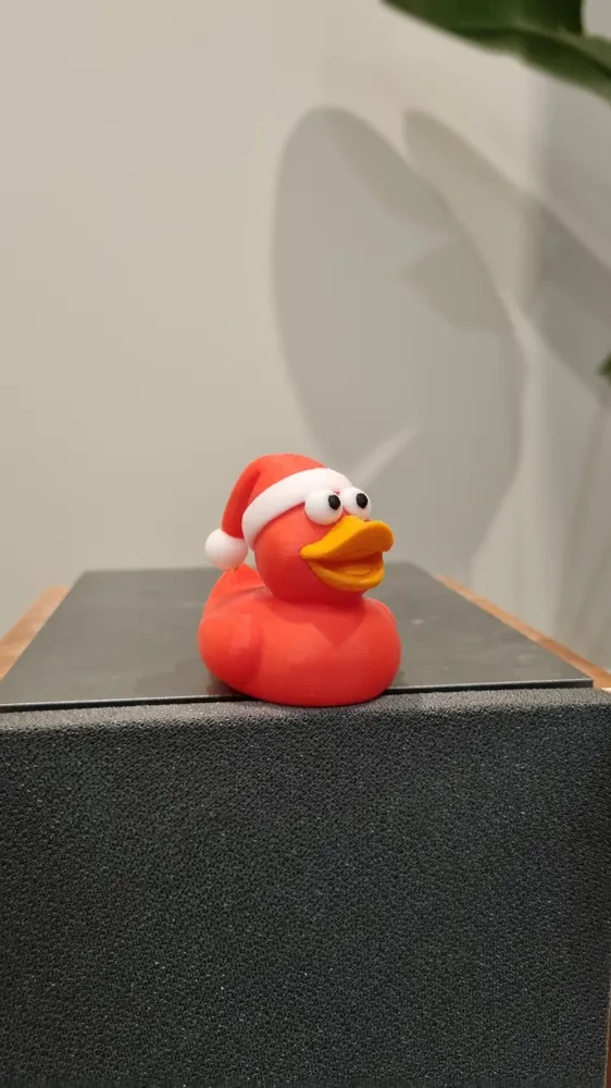 Santa Elmo Duck! Quackelmo! Christmas Duck! - Free 3D Print Model ...