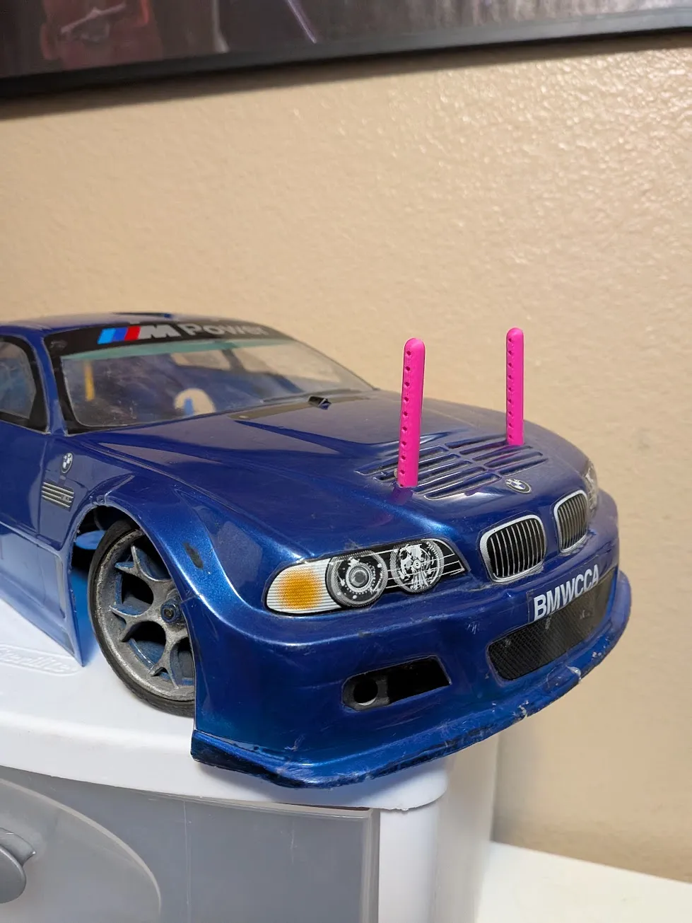 HPI RS4 Pro 2 Front Body Posts - Free 3D Print Model - MakerWorld