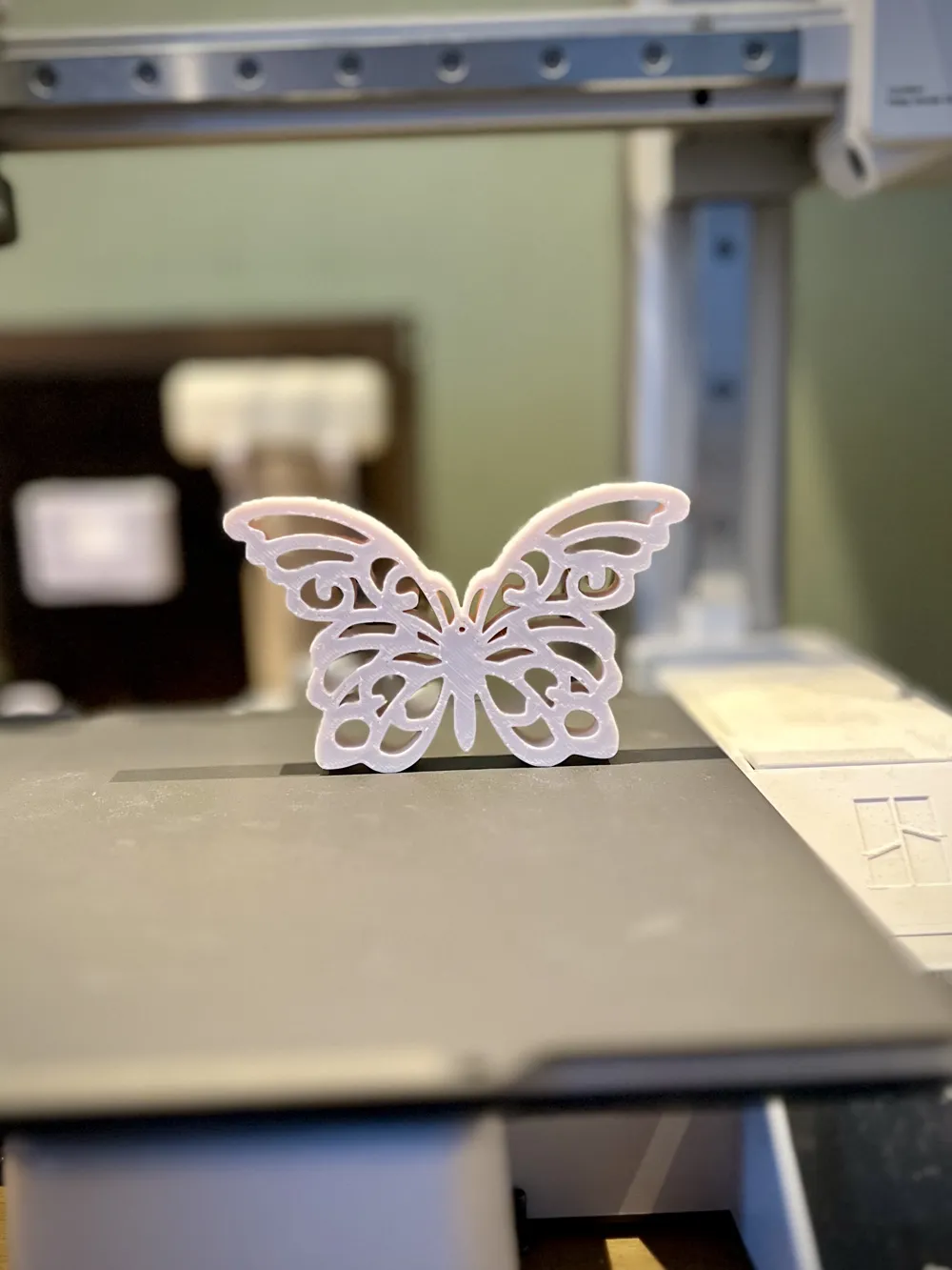 Butterfly Spring Decoration - Free 3D Print Model - MakerWorld