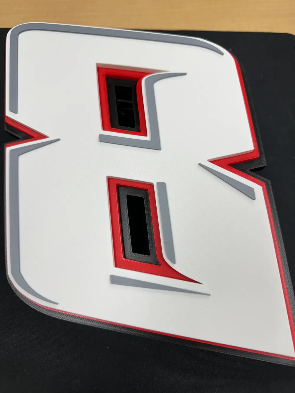 RCR Number 8 Wall Art by crazzybrad - MakerWorld