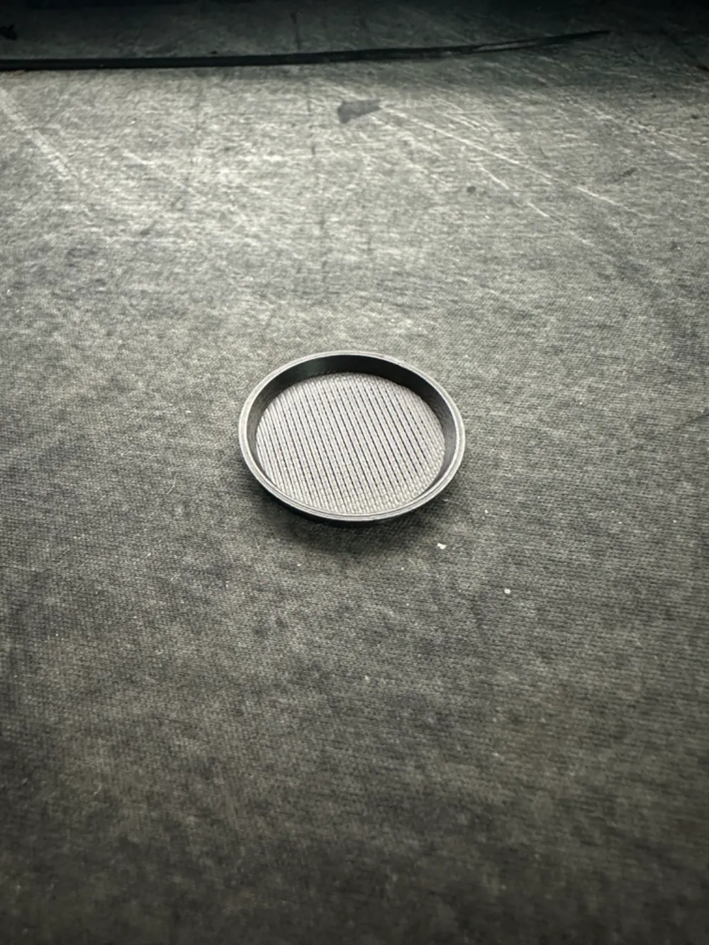 25mm Tabletop Base by Jackson Hail - MakerWorld