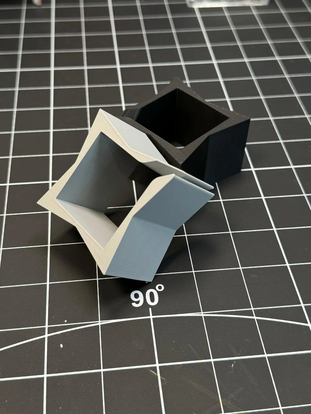 IKEA SCHOTTIS blinds clip Remixed by KapJ1coH - MakerWorld