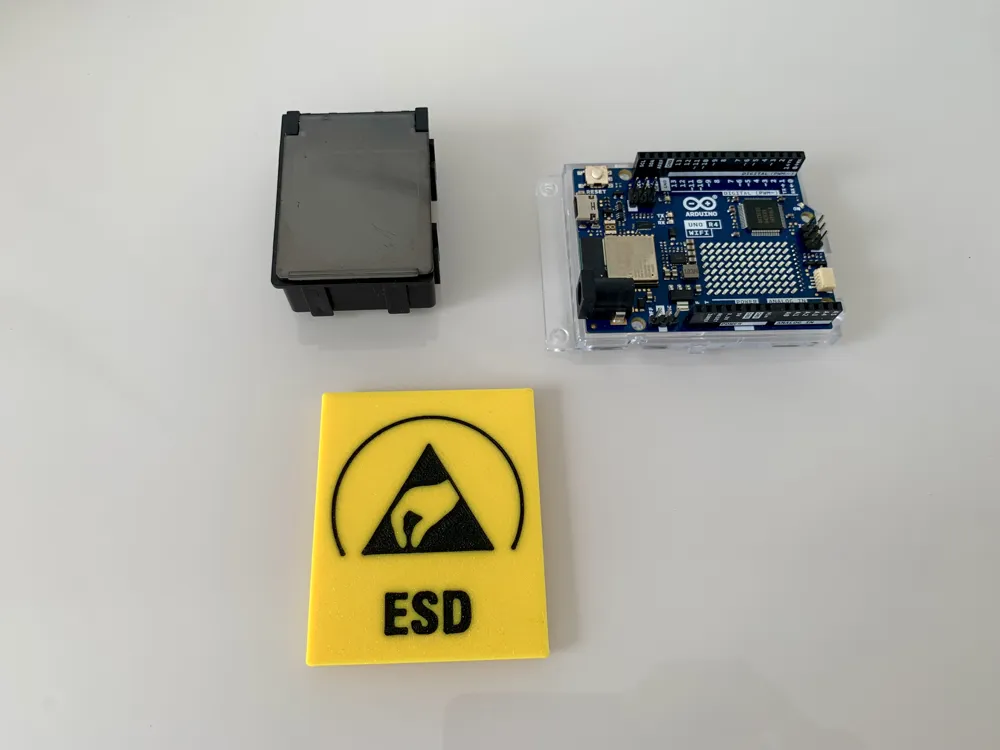 ESD - Attention - electrostatic discharge - plate by eko MakerWorld ...