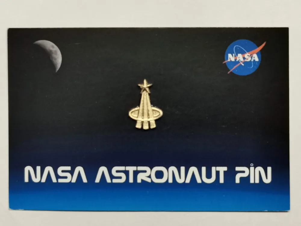 NASA's Astronaut Pin by Matteo C. - MakerWorld