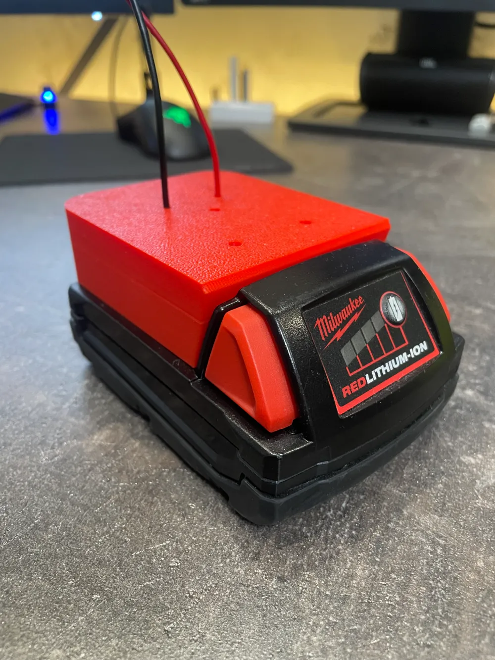 M18 Milwaukee adapter with power supply by lukas.mogielnicki MakerWorld ...