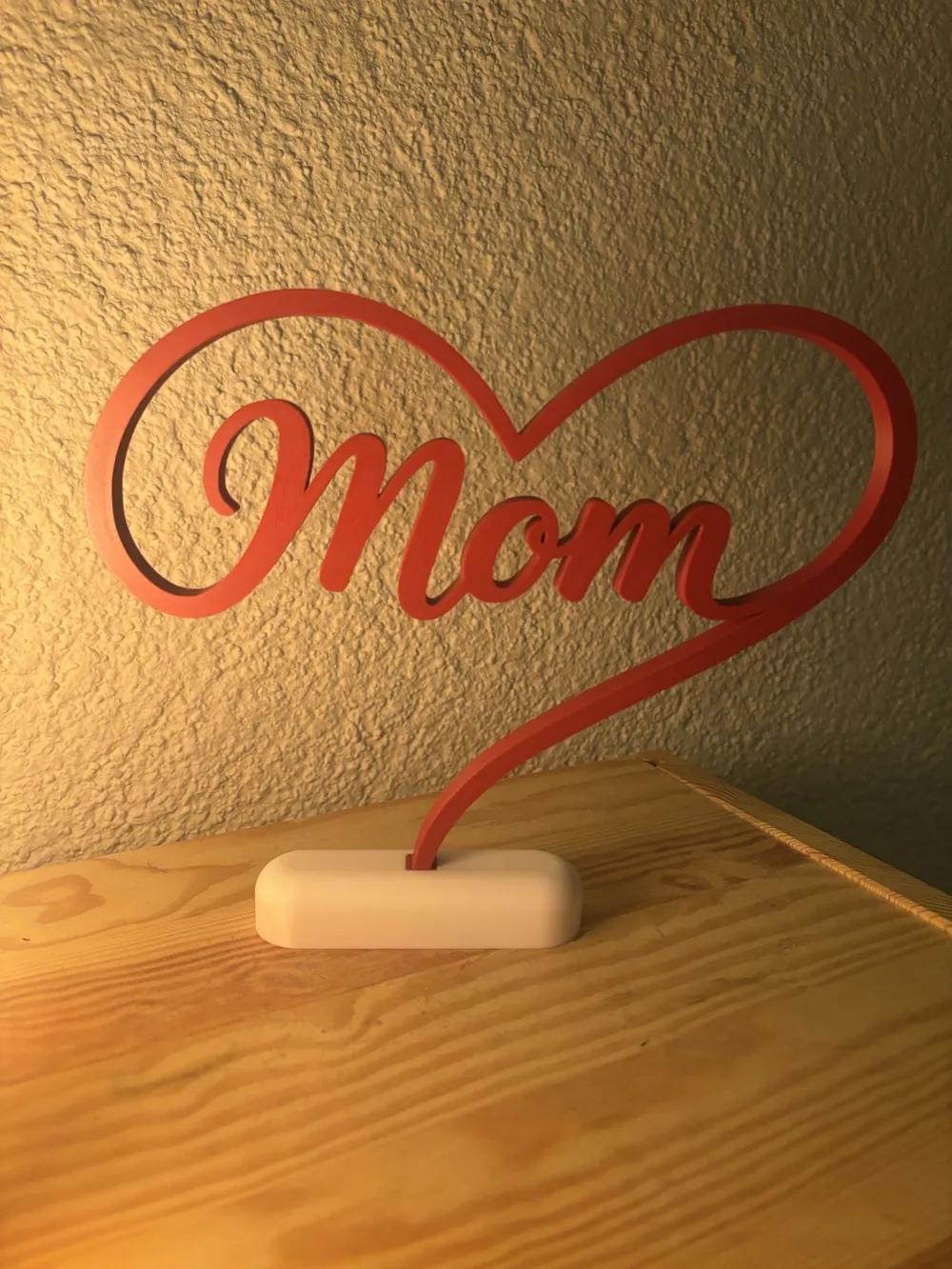 Mom Heart with Base - Free 3D Print Model - MakerWorld
