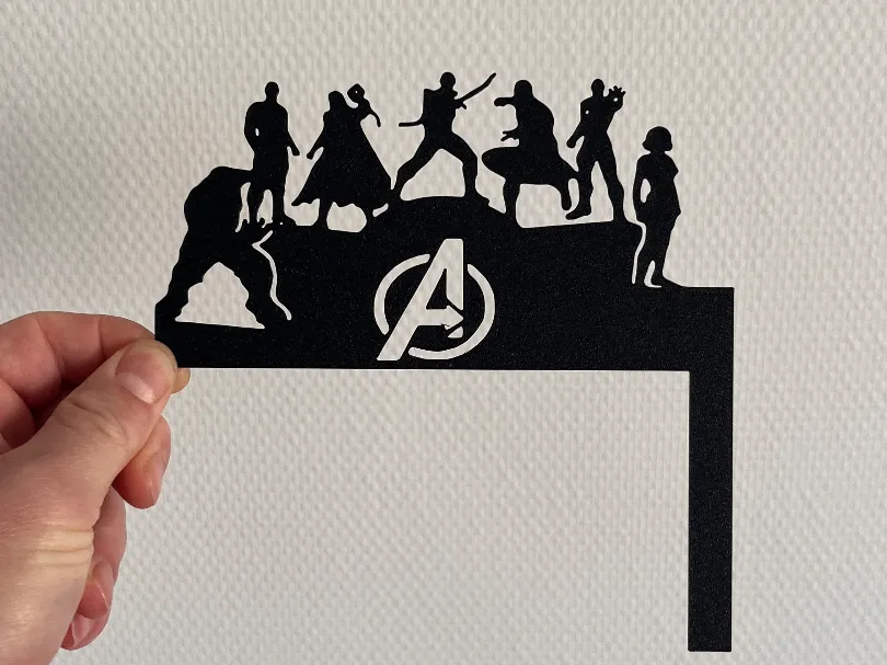 Avengers Corner Door Decor – Heroic Silhouette - Free 3D Print Model ...