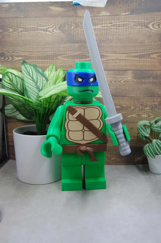 Brick Ninja Turtle – Leonardo (500%) - Free 3D Print Model - MakerWorld