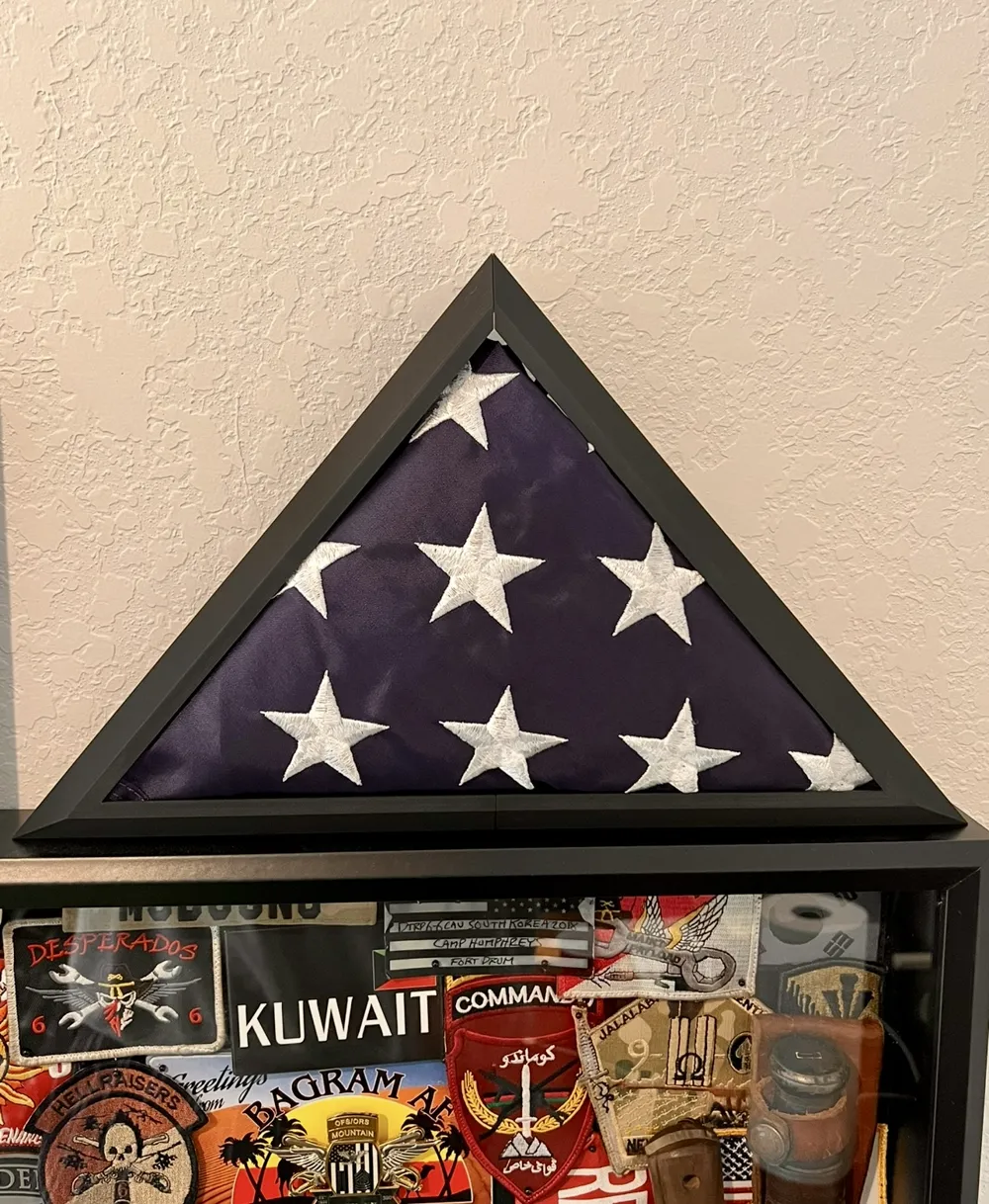 Tri-Fold Flag Display/Case - Free 3D Print Model - MakerWorld