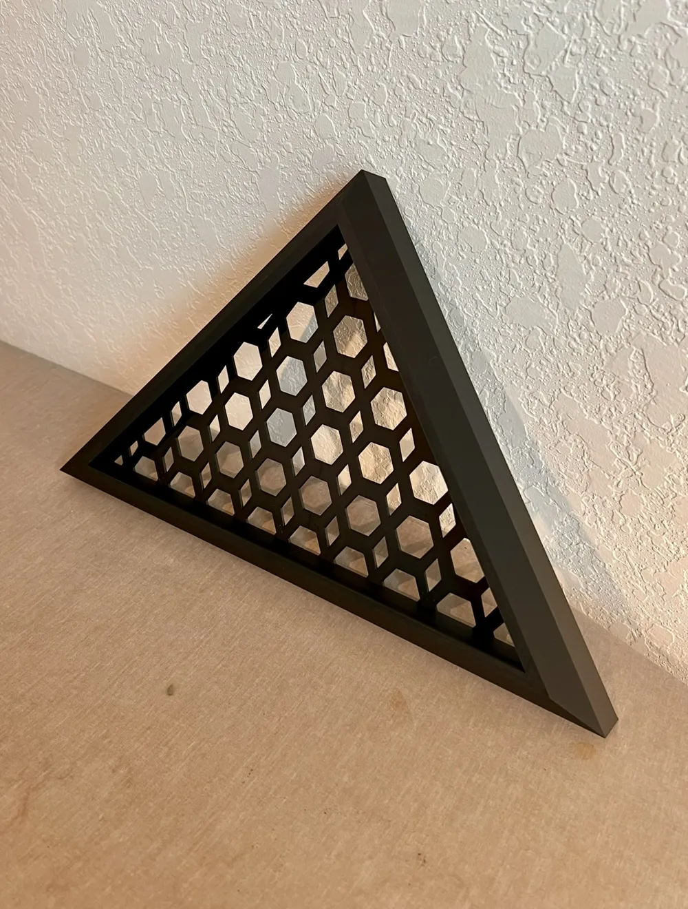 Tri-Fold Flag Display/Case - Free 3D Print Model - MakerWorld