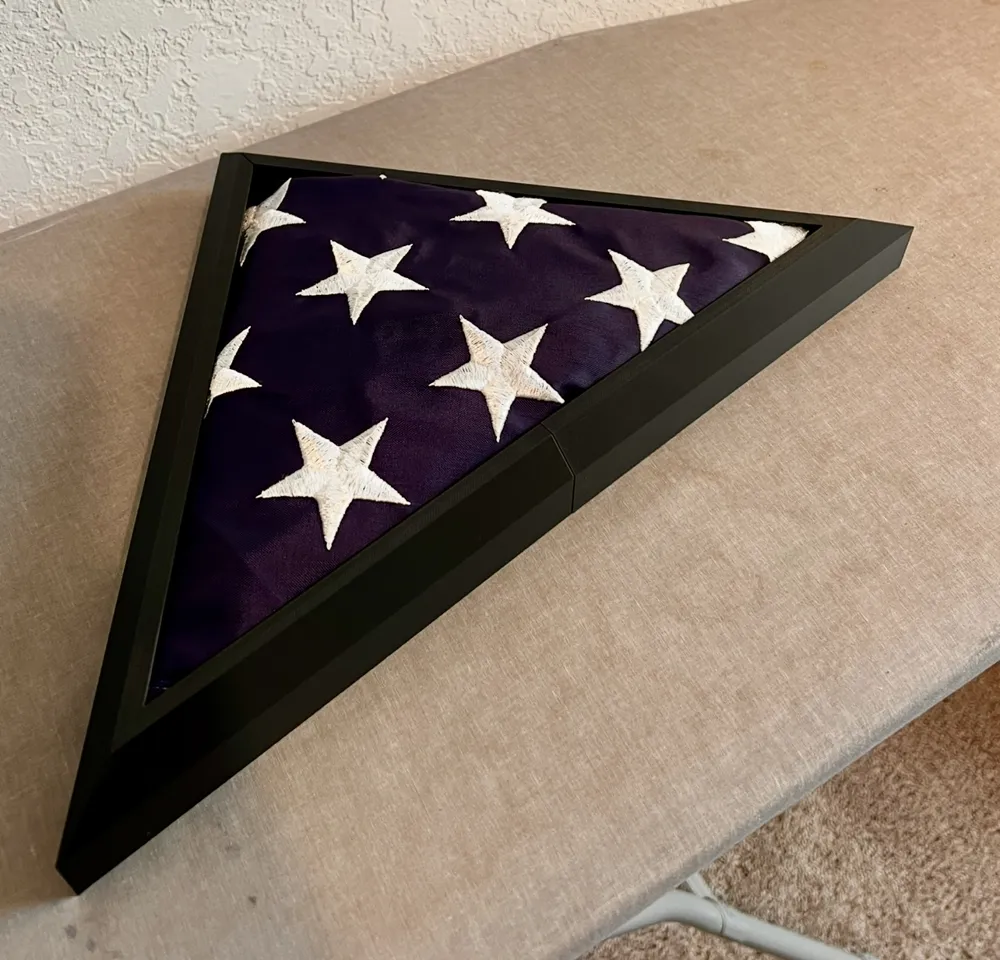 Tri-Fold Flag Display/Case by NotAnApache MakerWorld: Download Free 3D ...