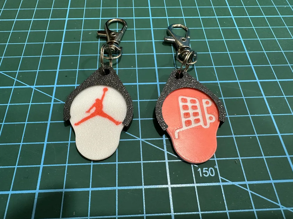 Customizable Shopping Cart Coin Keychain by Panada3D MakerWorld ...