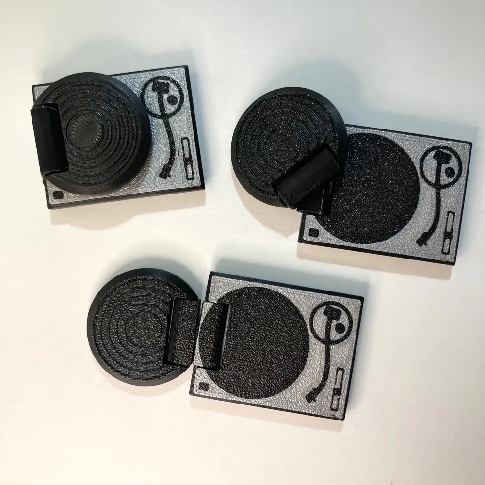 DJ Turntable Scratch + Flip Fidget (34 min print) by SpacedOut ...