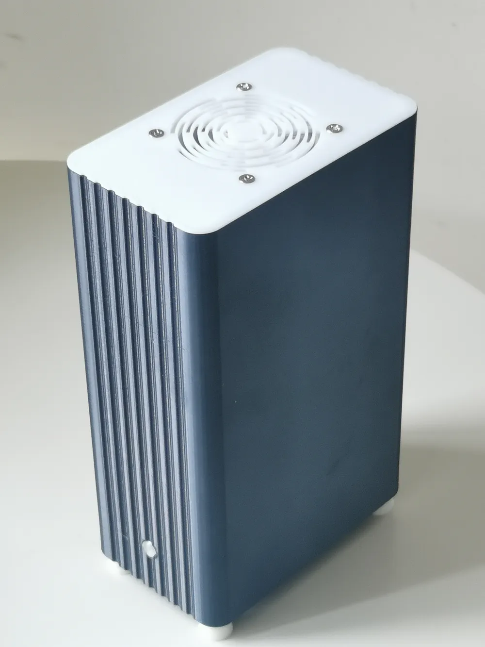 OEC OECT 3.5-inch hot-swappable hard drive enclosure - Free 3D Print ...