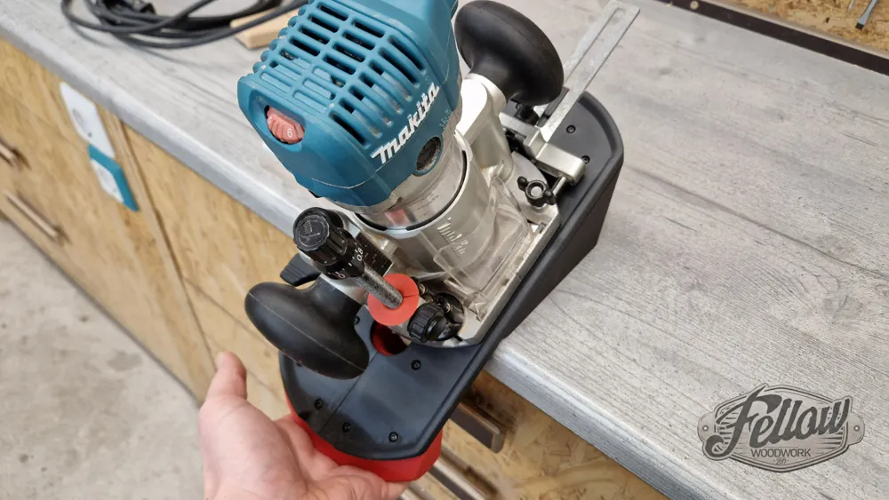 Parallel guide for 30° chamfer for Makita router by FellowWoodwork ...