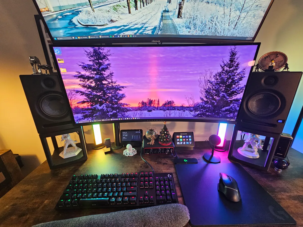 Speaker Stands for PreSonus Eris E5 - Free 3D Print Model - MakerWorld