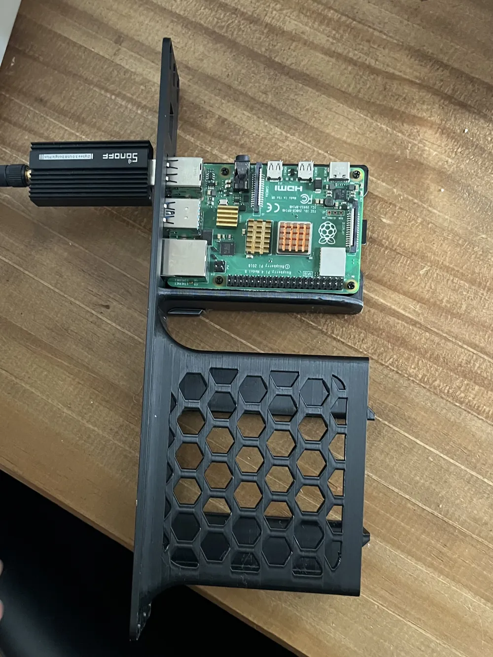 PI 4B/5B + Philips Hue Bridge 10-Zoll-Rackmount – Kostenloses 3D ...