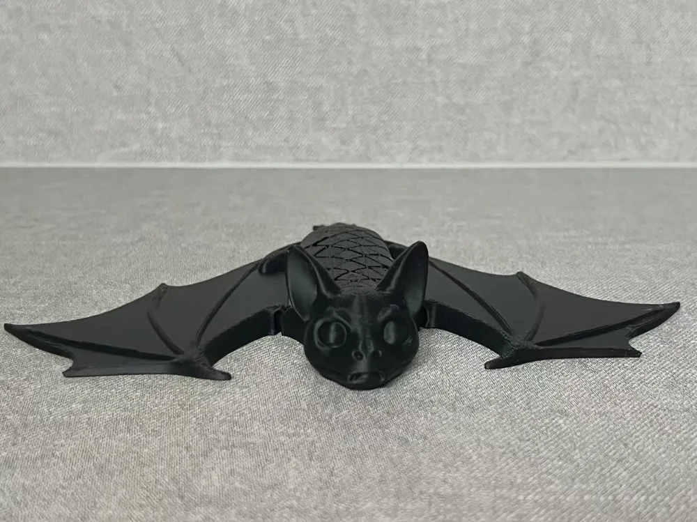 Flexible Articulated Bat - Free 3D Print Model - MakerWorld