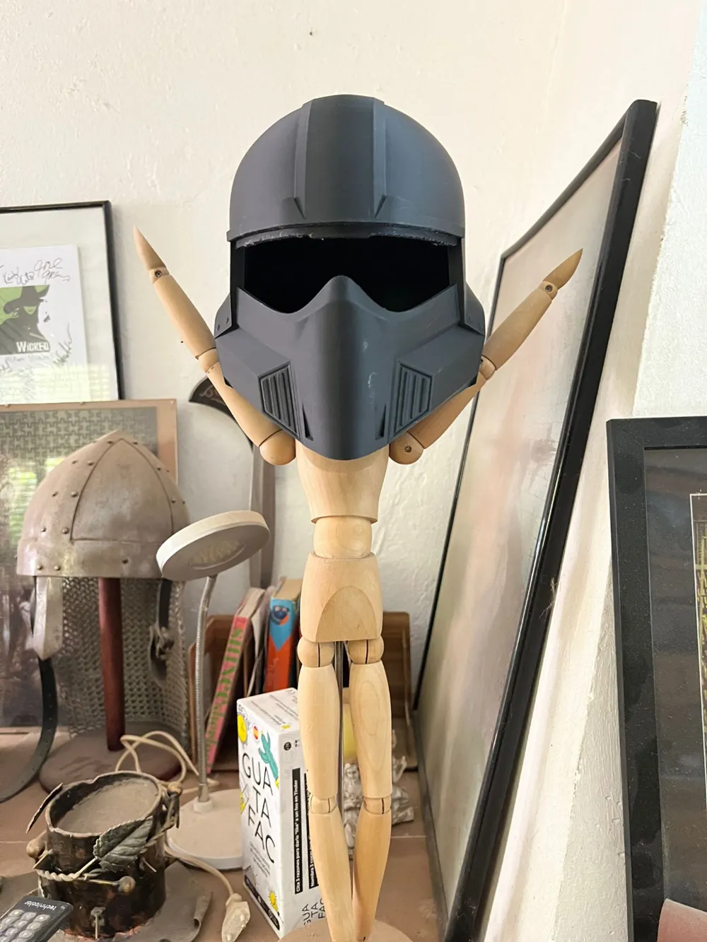 Helldivers 2 Full Helmet 1 piece without visor by Jonthorgrimr - MakerWorld