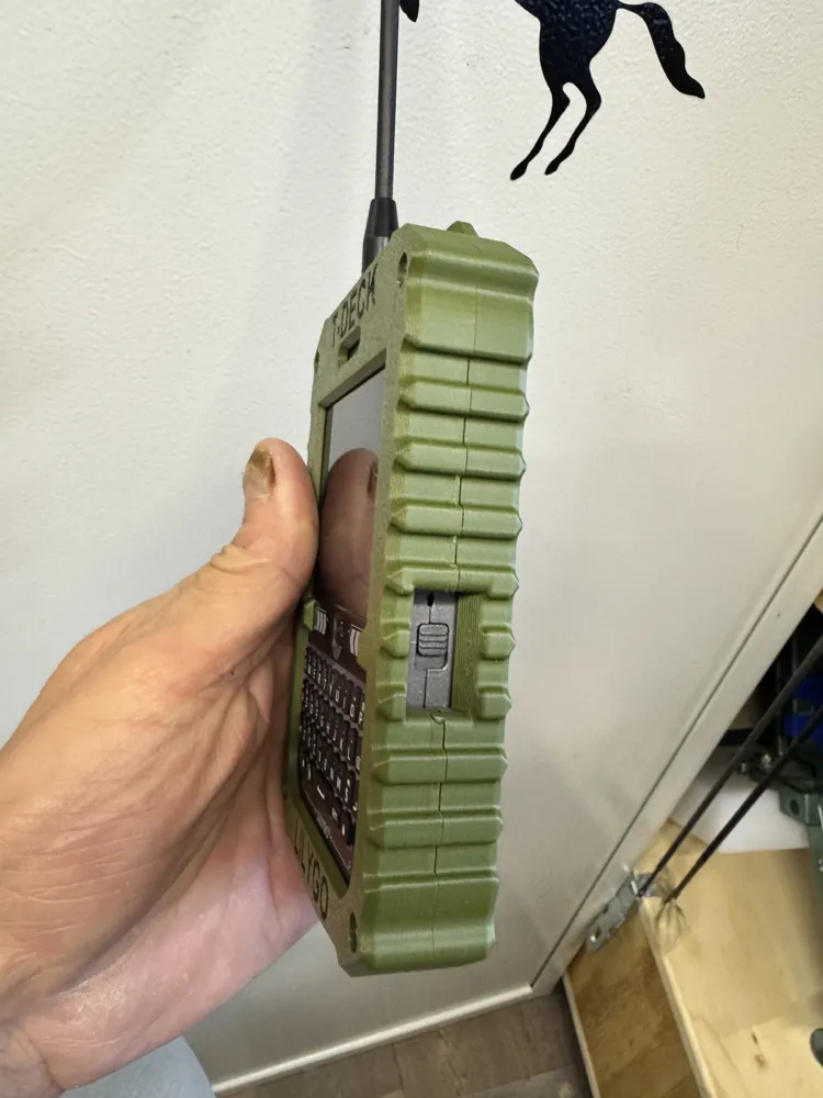 Étui tactique T-DECK Lilygo - Modèle d'Impression 3D Gratuit - MakerWorld