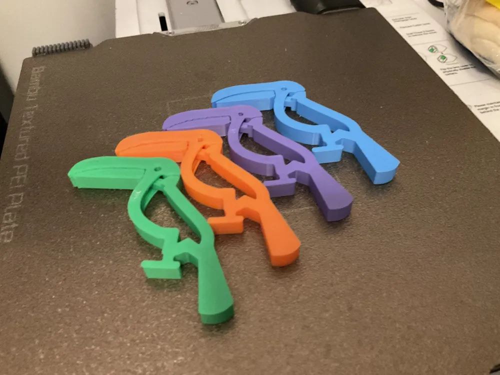 Toucan clip - Free 3D Print Model - MakerWorld