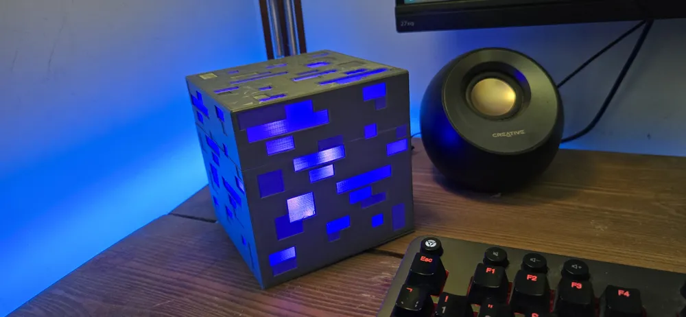 MINECRAFT ORE USB RGB DESK LAMP by DT3D_PR1NT MakerWorld: Download Free ...