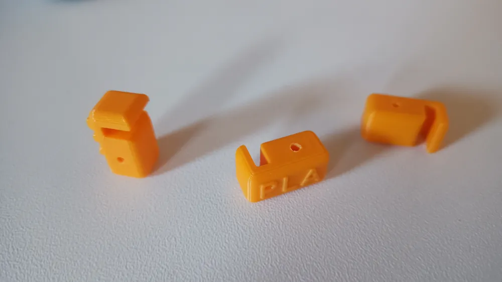 Filament Clip (Anti-tangle Clip) - Free 3D Print Model - MakerWorld