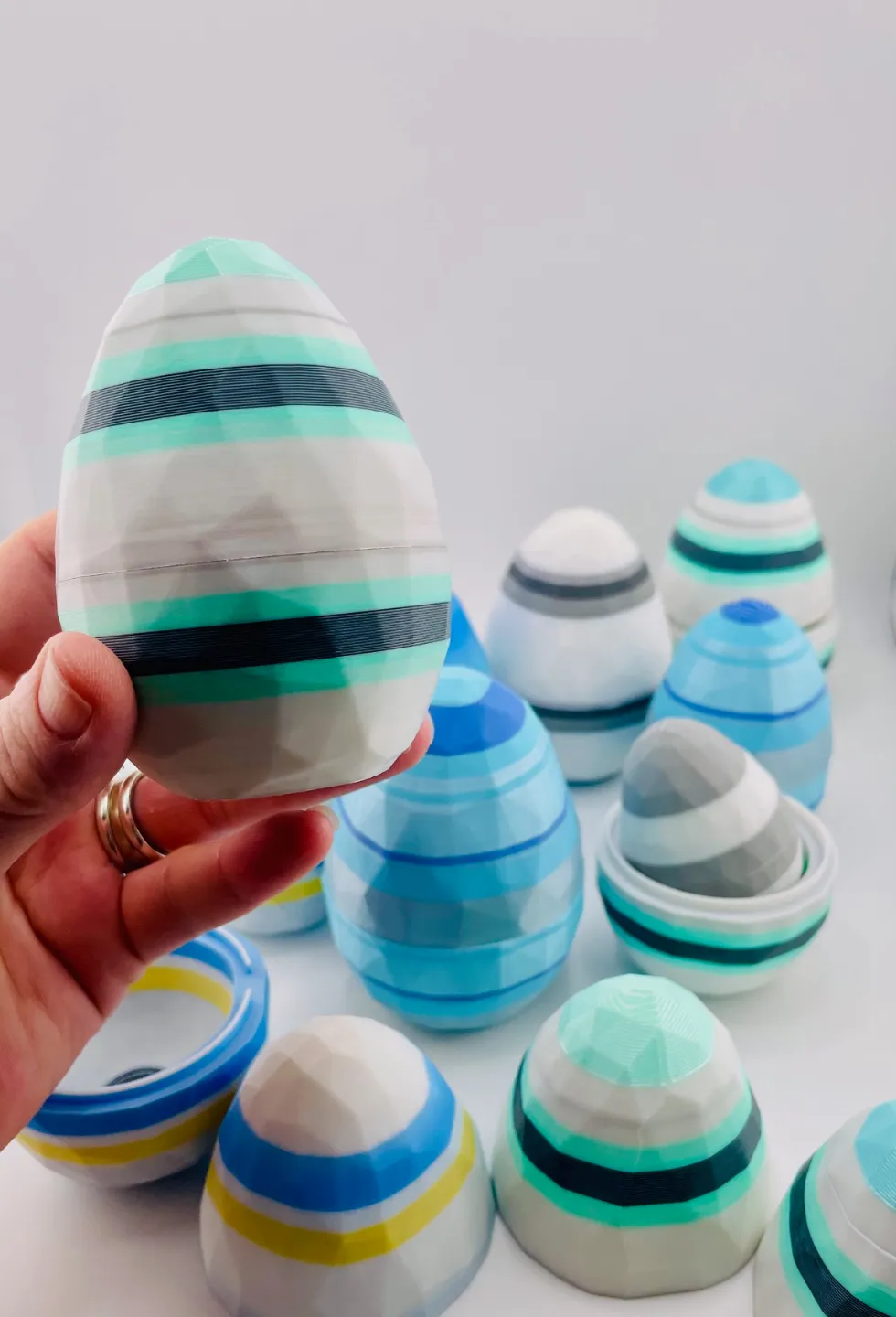 Low Poly Easter Egg for Flush Object - Free 3D Print Model - MakerWorld