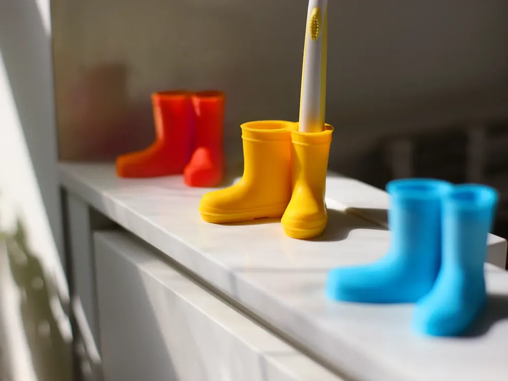Couple's Toothbrush Holder – Little Rain Boots by 摩灯陈饰 - MakerWorld