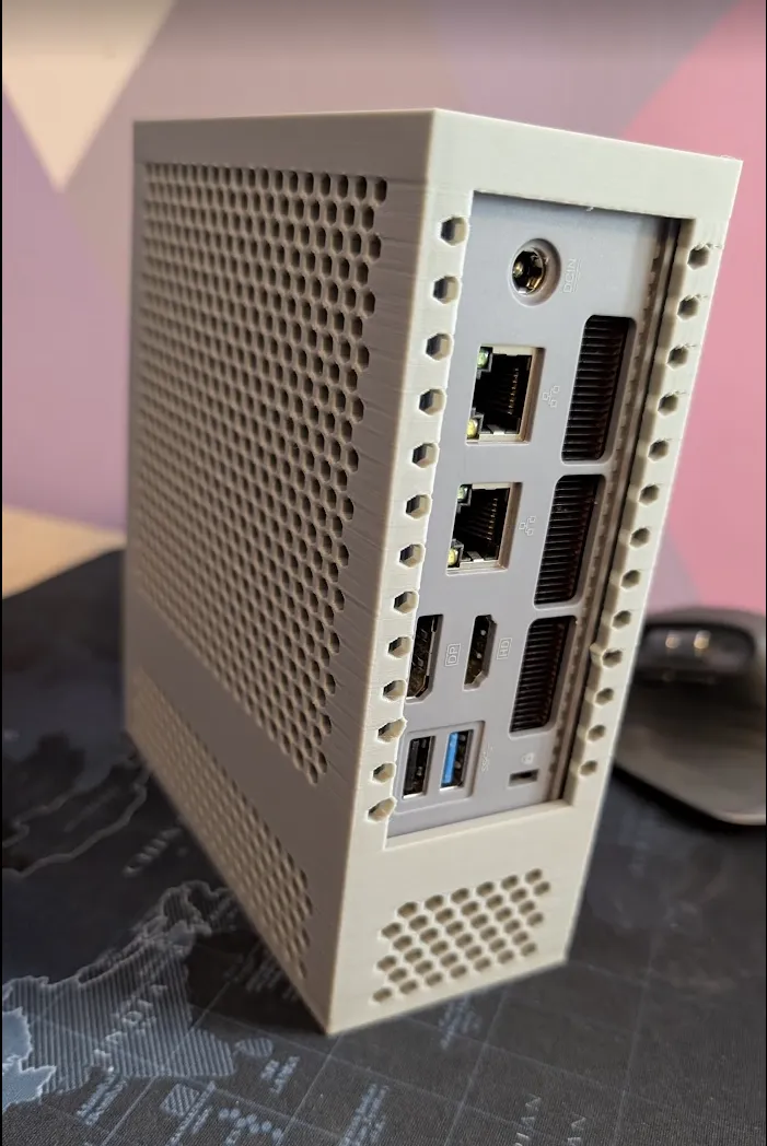 Case with Enhanced Ventilation for GMKtec K6 PC by KFPEnergia ...