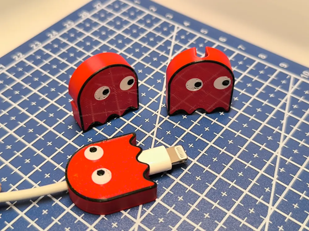 Pac-Man Ghost iPhone Cable Protector by eu3D - MakerWorld