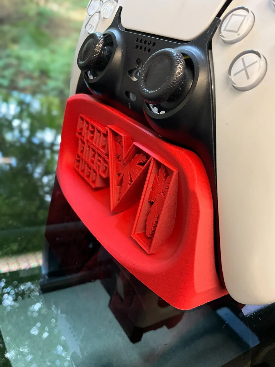 GTA6_PS5_Controller_Stand - Free 3D Print Model - MakerWorld