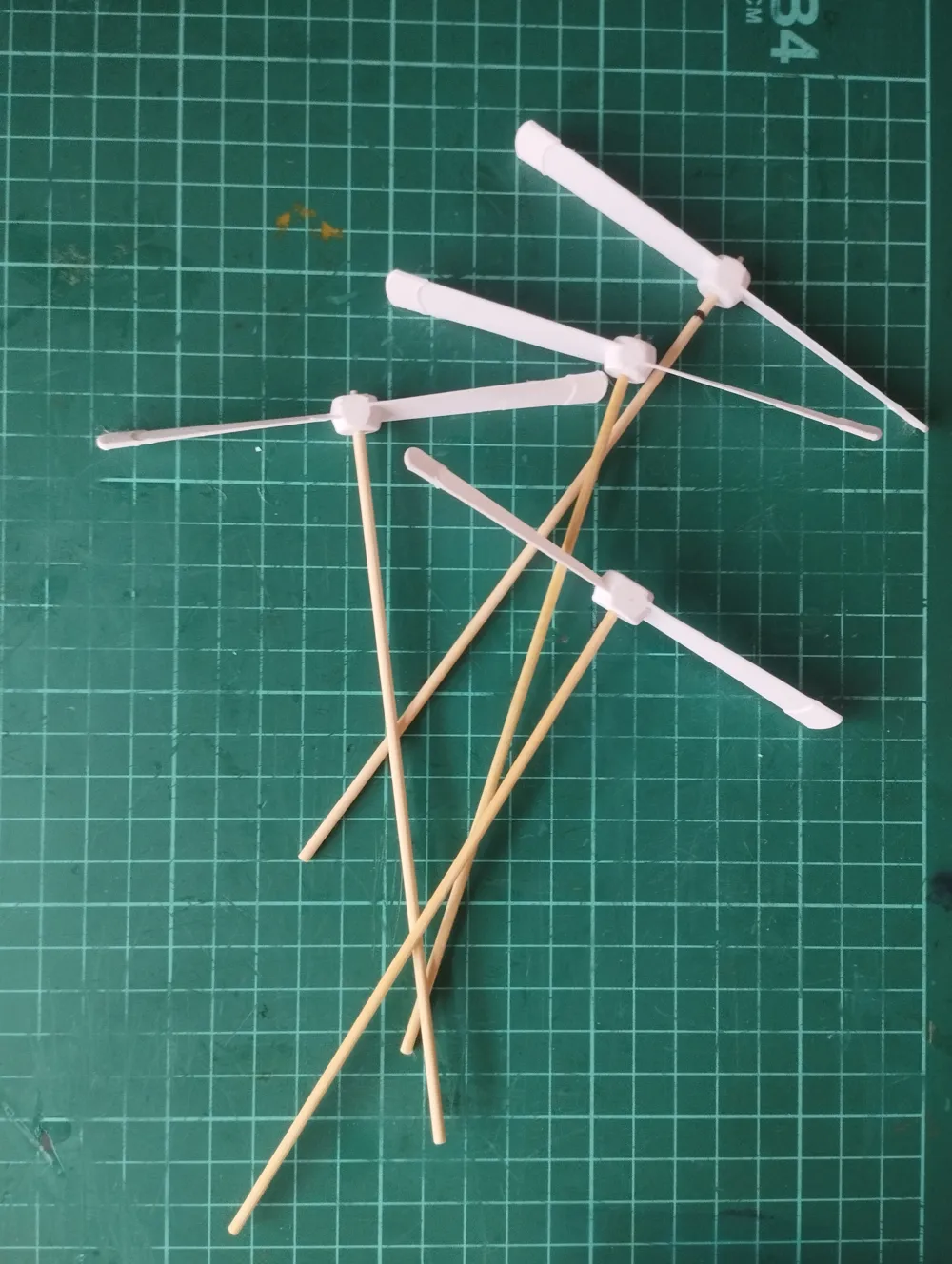 Hand Copter (Parametric) by boksbox MakerWorld: Download Free 3D Models