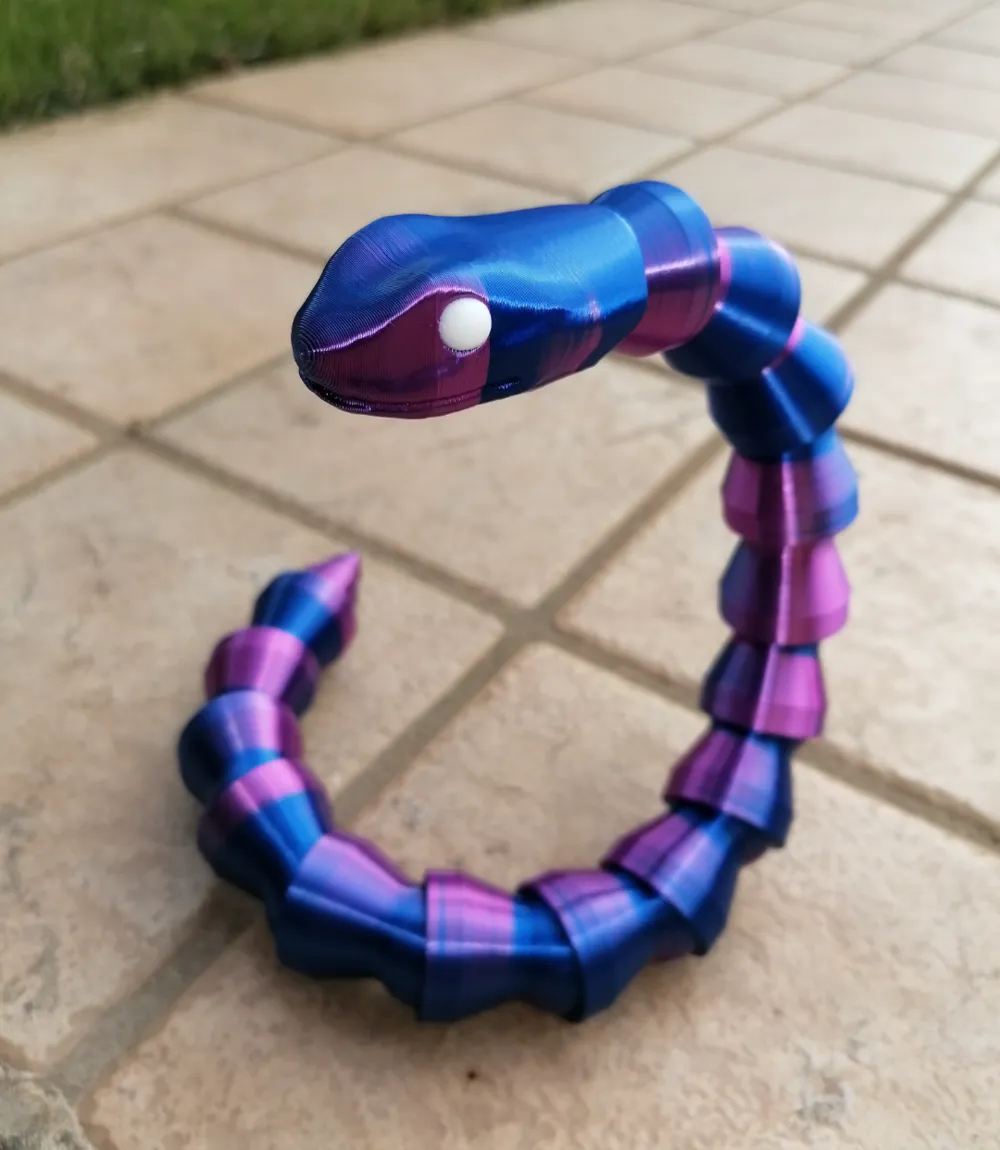 Serpente snodato / Jointed snake by Luca - MakerWorld