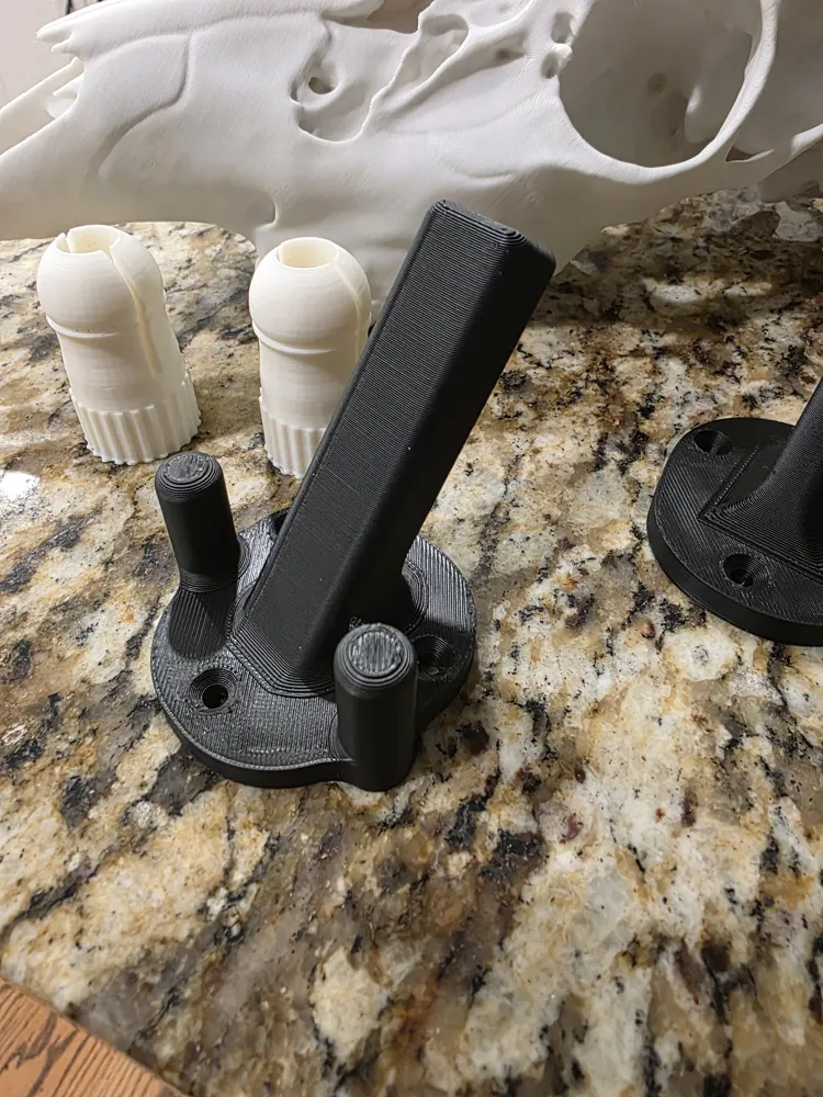 Deer Skull Wall Hang Bracket - 2026 - Free 3D Print Model - MakerWorld