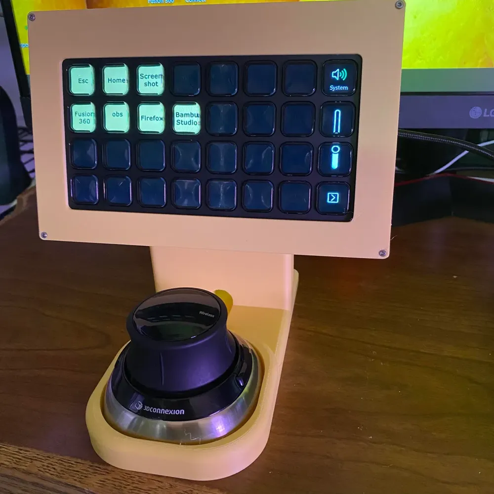 Spacemouse and Stream Deck Stand Remixed by The Little Yellow Shed ...