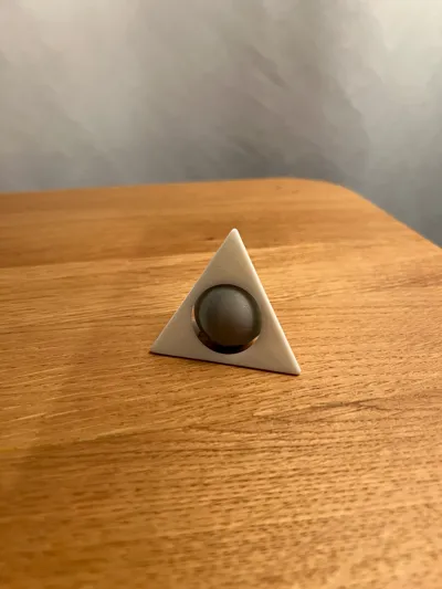 Impossible Pyramid Fidget by fifindr MakerWorld: Download Free 3D Models