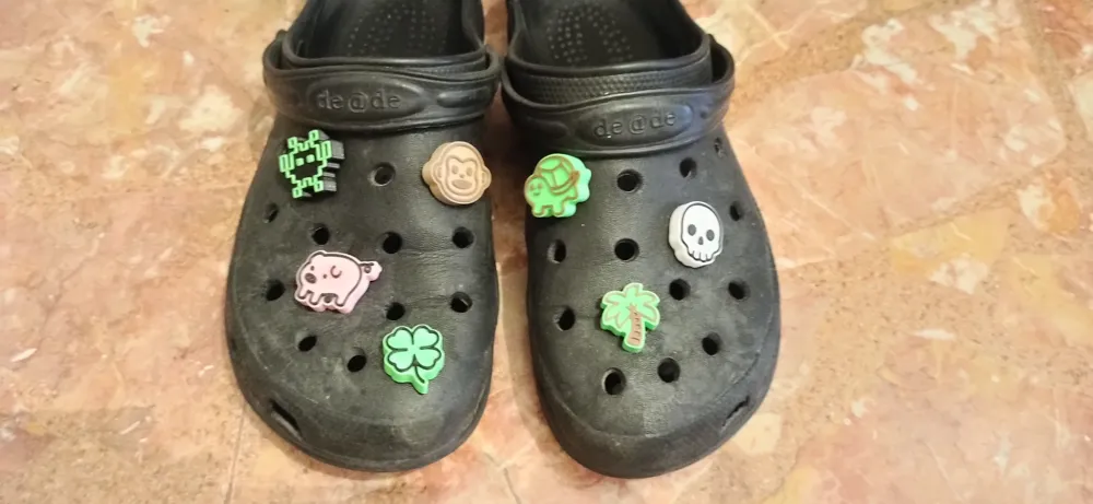 Crocs Emoji charms - customizable jibbitz! by Makkuro MakerWorld ...