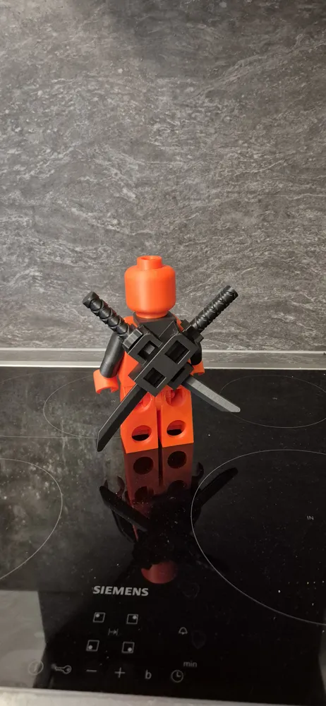 Homme Brique Deadpool 500% - Modèle d'Impression 3D Gratuit - MakerWorld