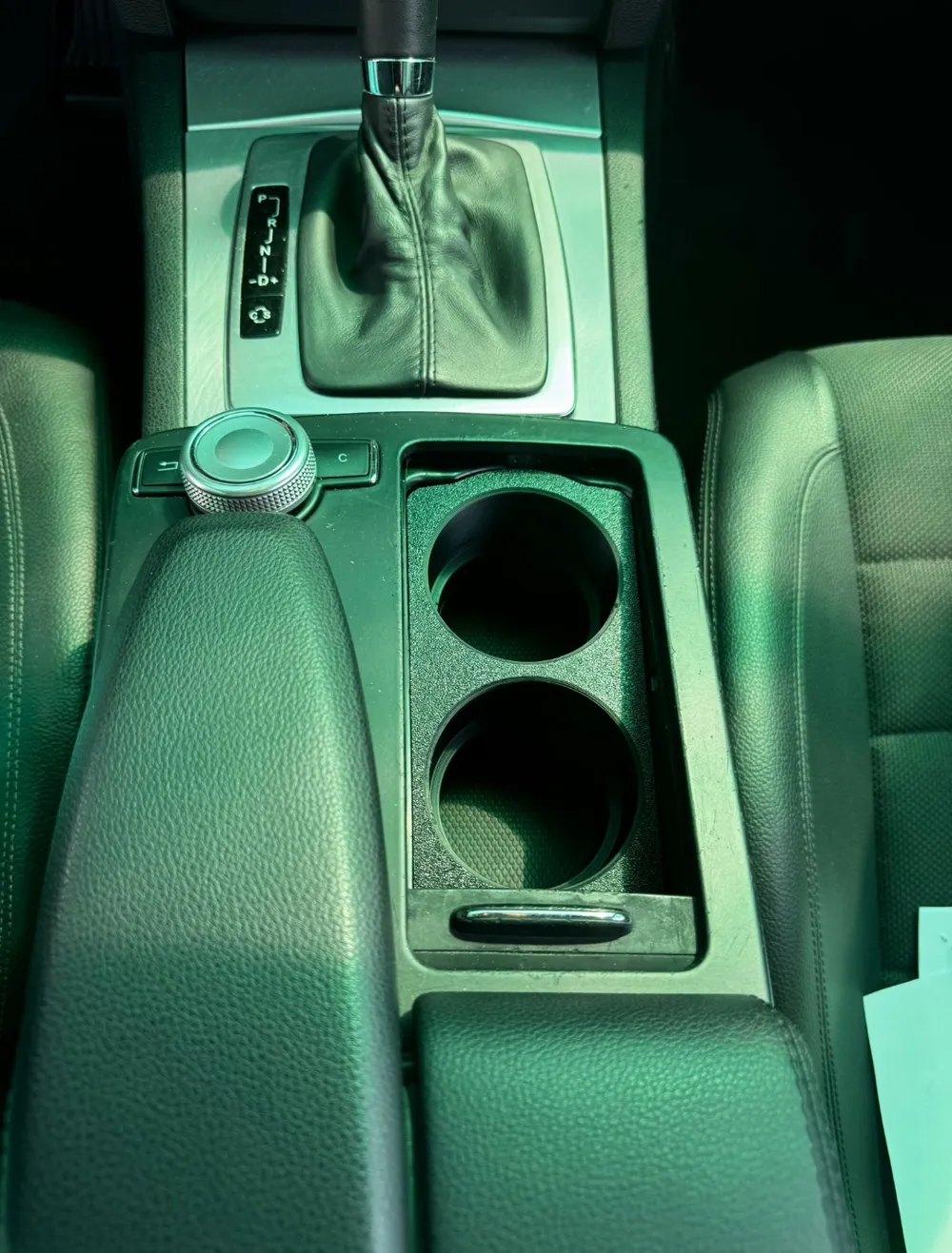 Multi Can Holder, Mercedes W204, W207, C207, A207 by LSMORTEP - MakerWorld