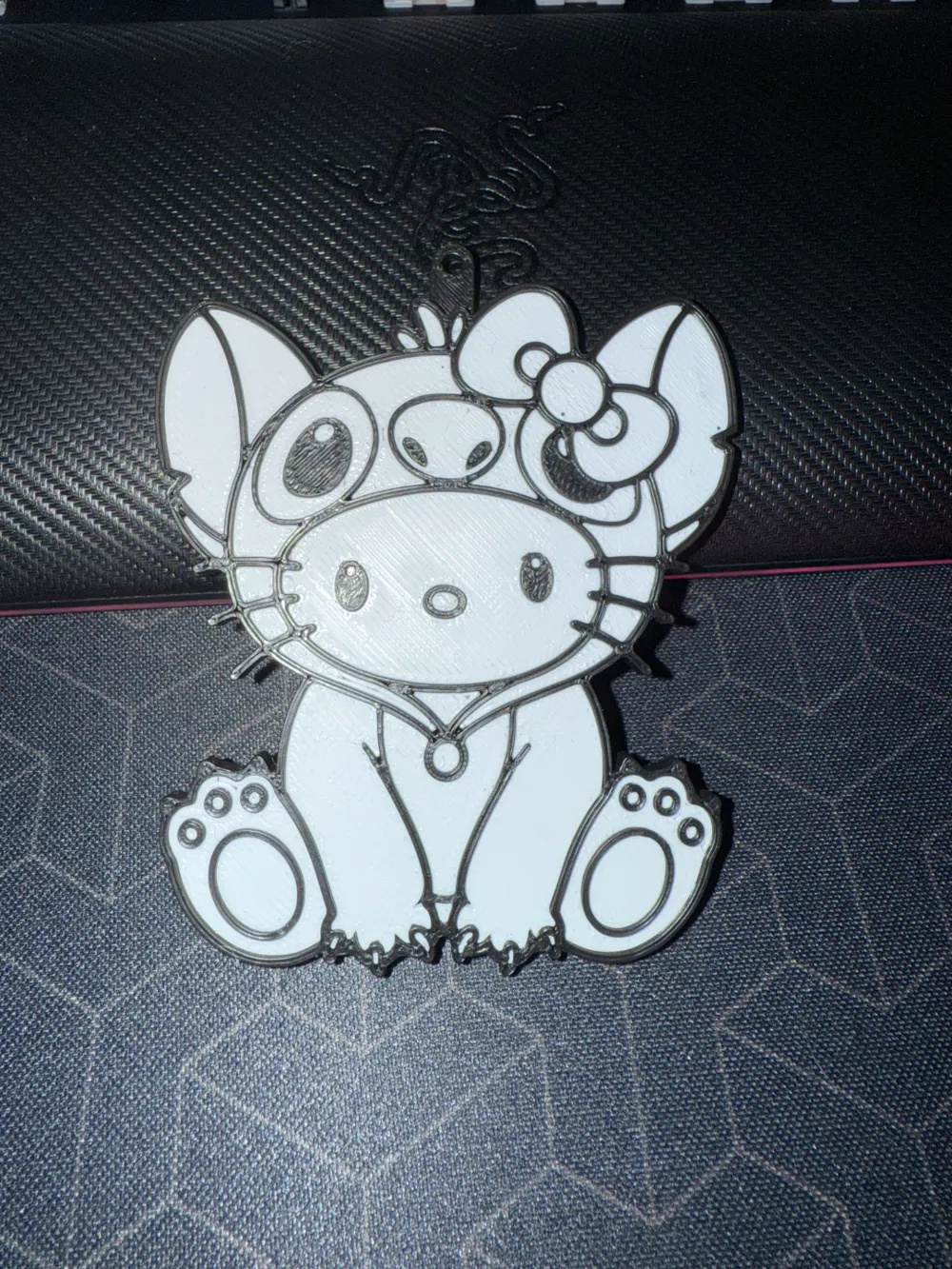 Llavero de Hello Kitty Stitch por cyb3r_m0d3l - MakerWorld