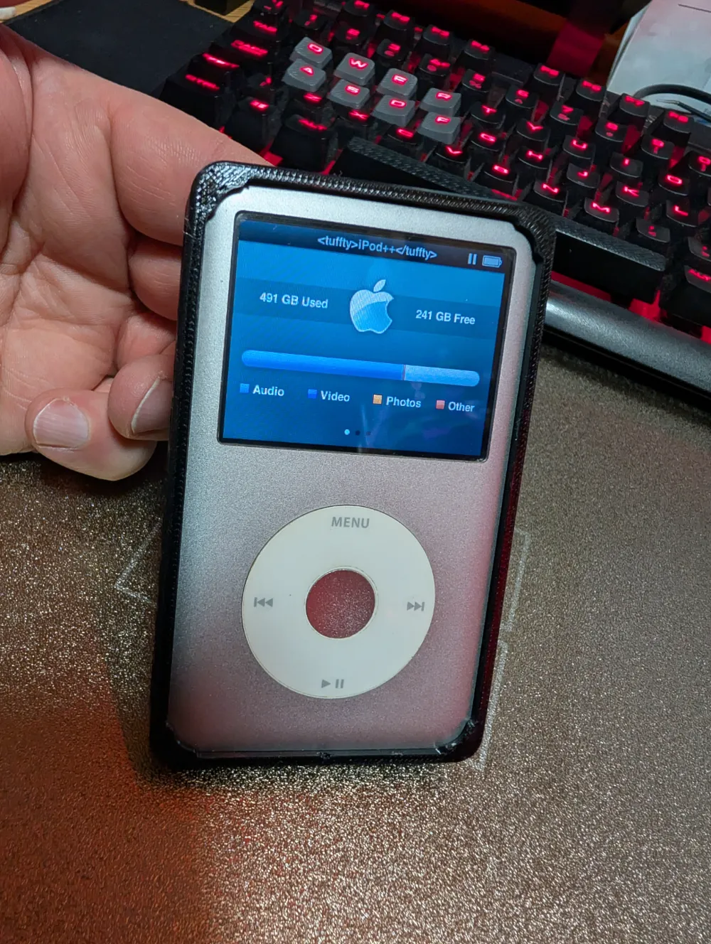 iPod Classic 7th gen case (not thick case models) by tuffty MakerWorld ...