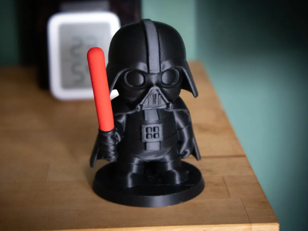 Chibi Darth Vader – Mini Figura (Fan Art) por Salewski3D MakerWorld: Baixe modelos 3D gratuitos