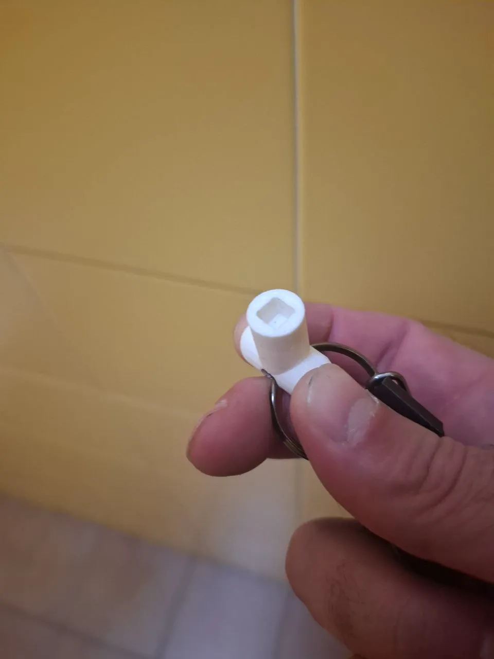 6mm square key by Fabio Fernández - MakerWorld