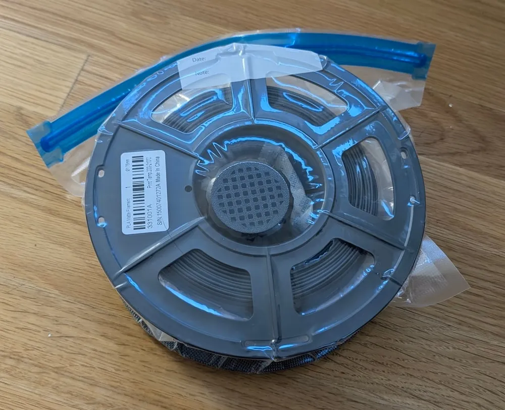 Inside Spool Silica Gel Container (small beads) Remixed by emc2cube ...