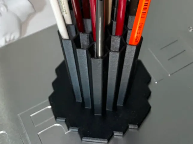 Desktop brush holder - Free 3D Print Model - MakerWorld