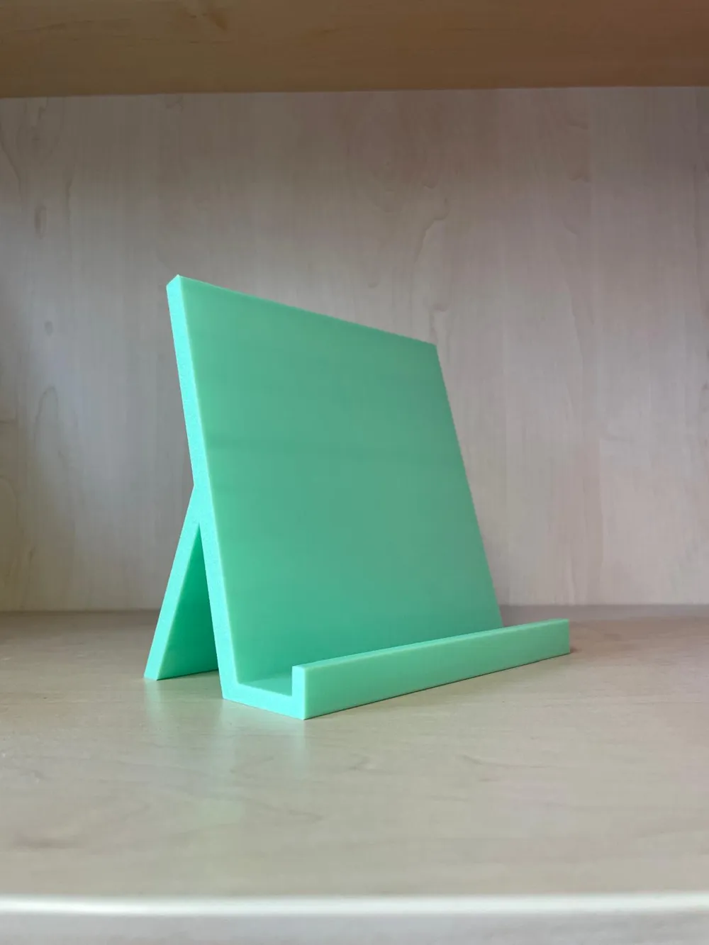 Simple Book Stand - Free 3D Print Model - MakerWorld