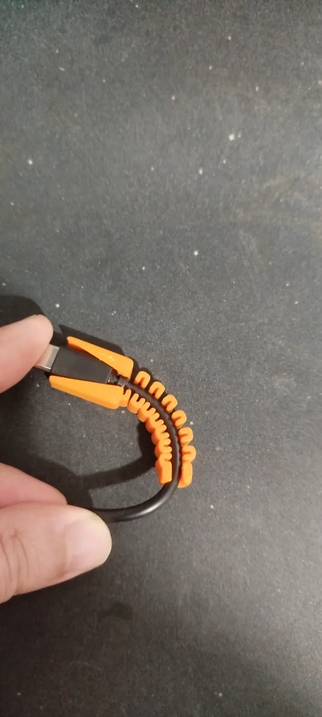 USB-C Cable Protector by SpawW - MakerWorld