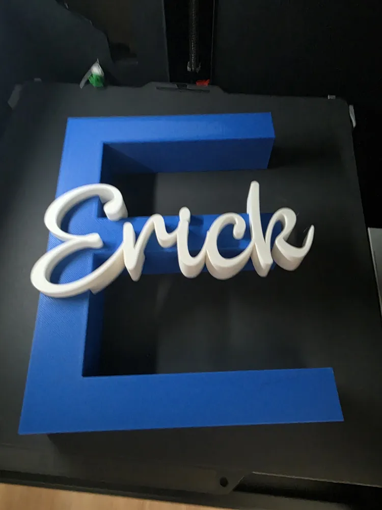 Letrero con el nombre de Erick E - Modelo de impresión 3D gratuito ...