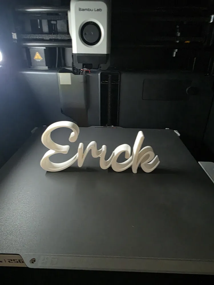 Letrero con el nombre de Erick E - Modelo de impresión 3D gratuito ...